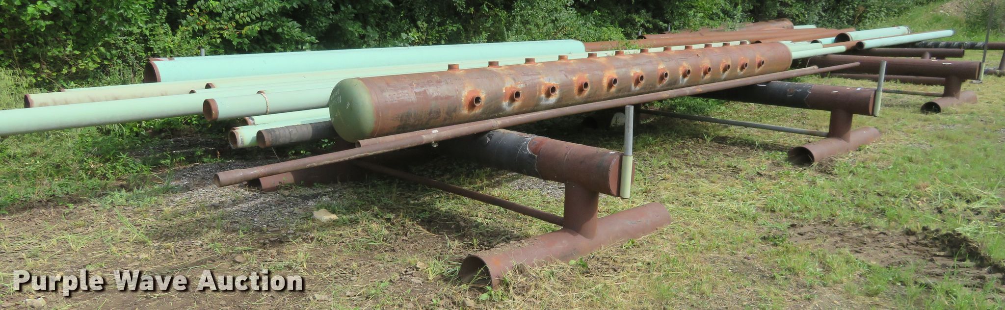 (3) pipe racks in Towanda, KS | Item FV9118 sold | Purple Wave