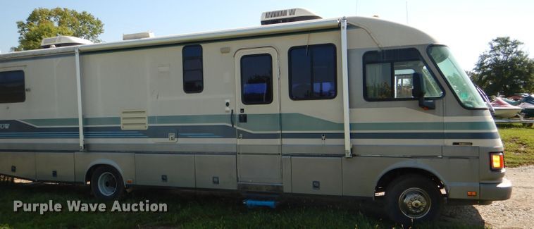 1993 Fleetwood Pace Arrow RV in St Marys, KS | Item DG4947 sold ...