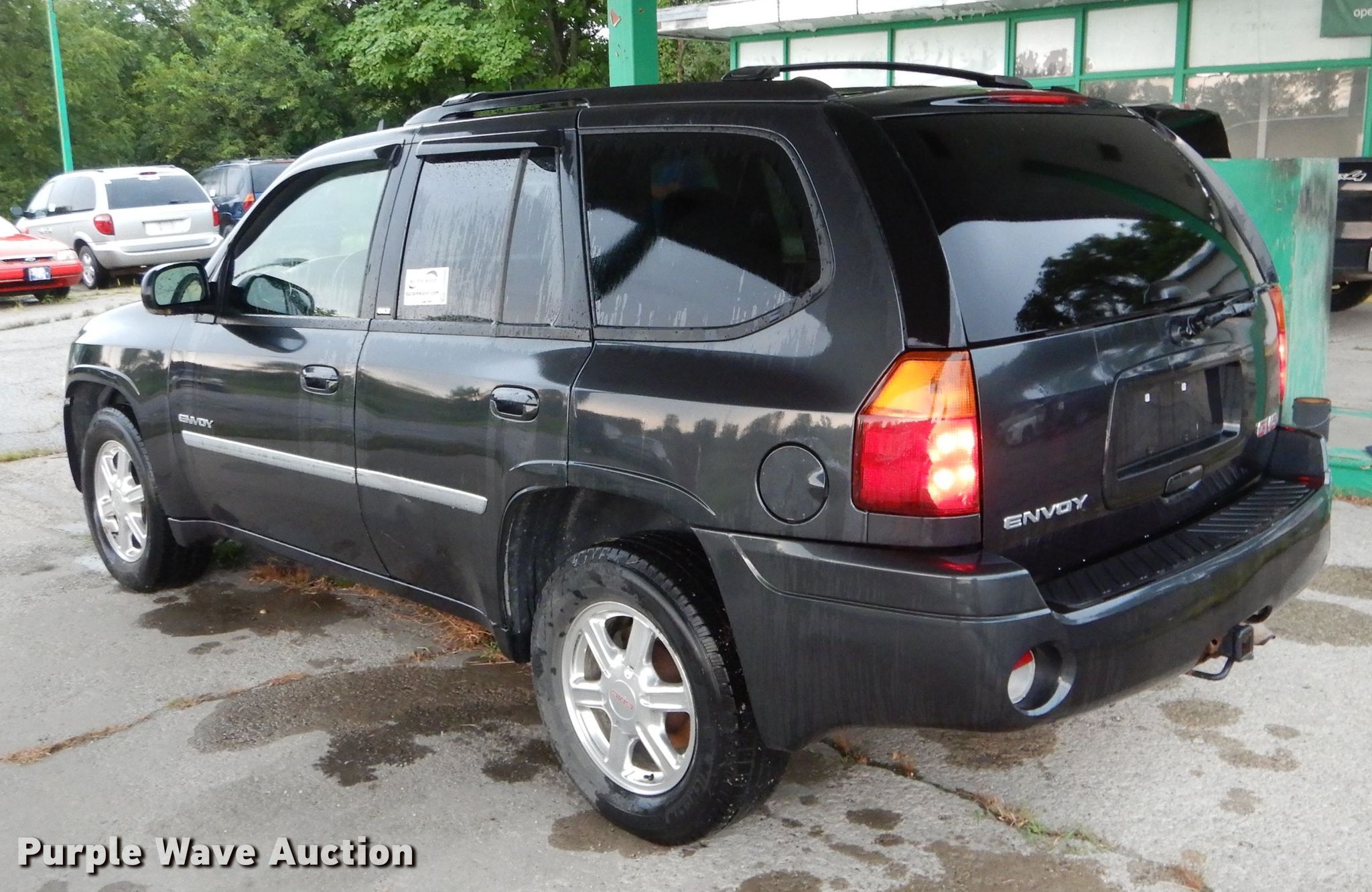 2006 GMC Envoy SLT SUV in Cameron, MO | Item DH6086 sold | Purple Wave