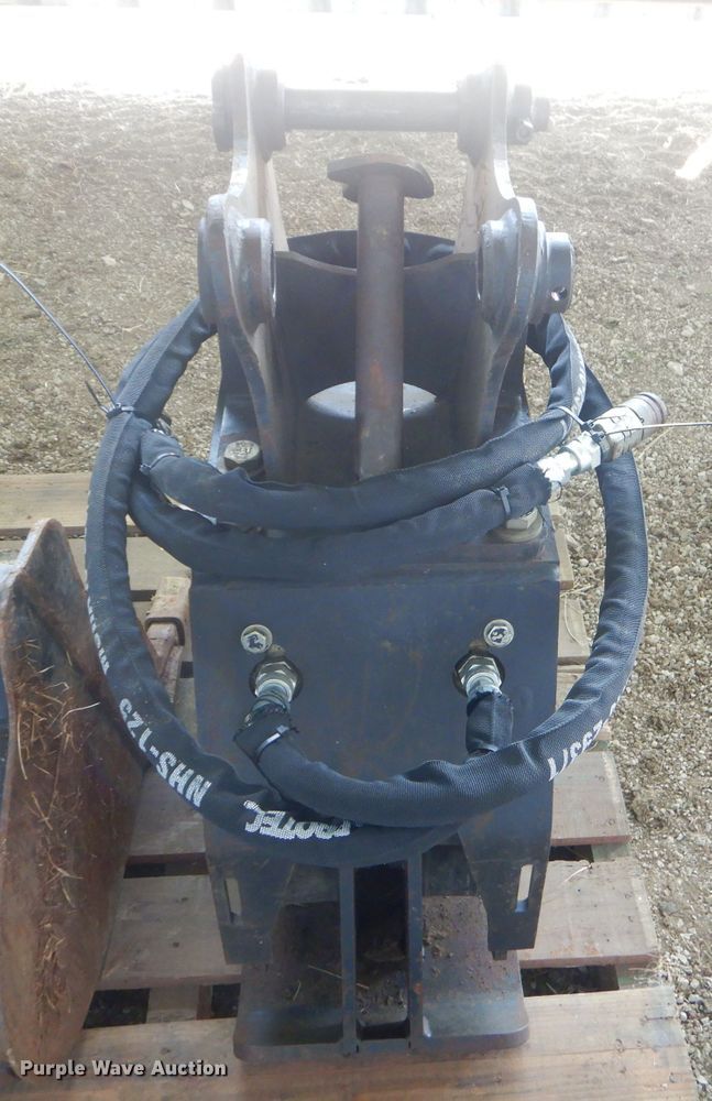 Caterpillar CVP16 plate compactor in Ochelata, OK | Item FC9916 sold ...