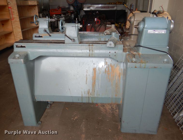 Delta lathe in Lawrence, KS | Item FN9148 sold | Purple Wave