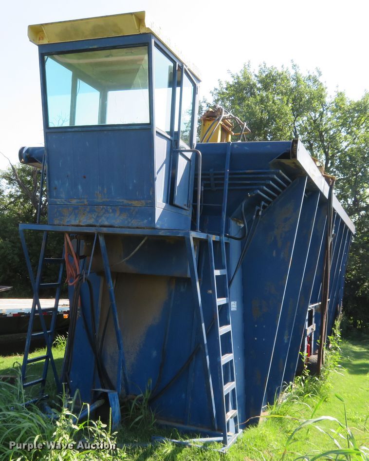 Blue module builder in Oxford, KS | Item EQ9297 sold | Purple Wave