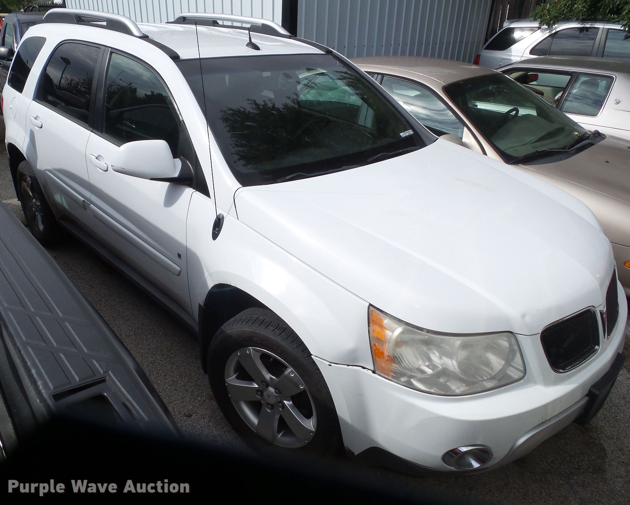 2006 Pontiac Torrent SUV in Perry, IA | Item EM9846 sold | Purple Wave