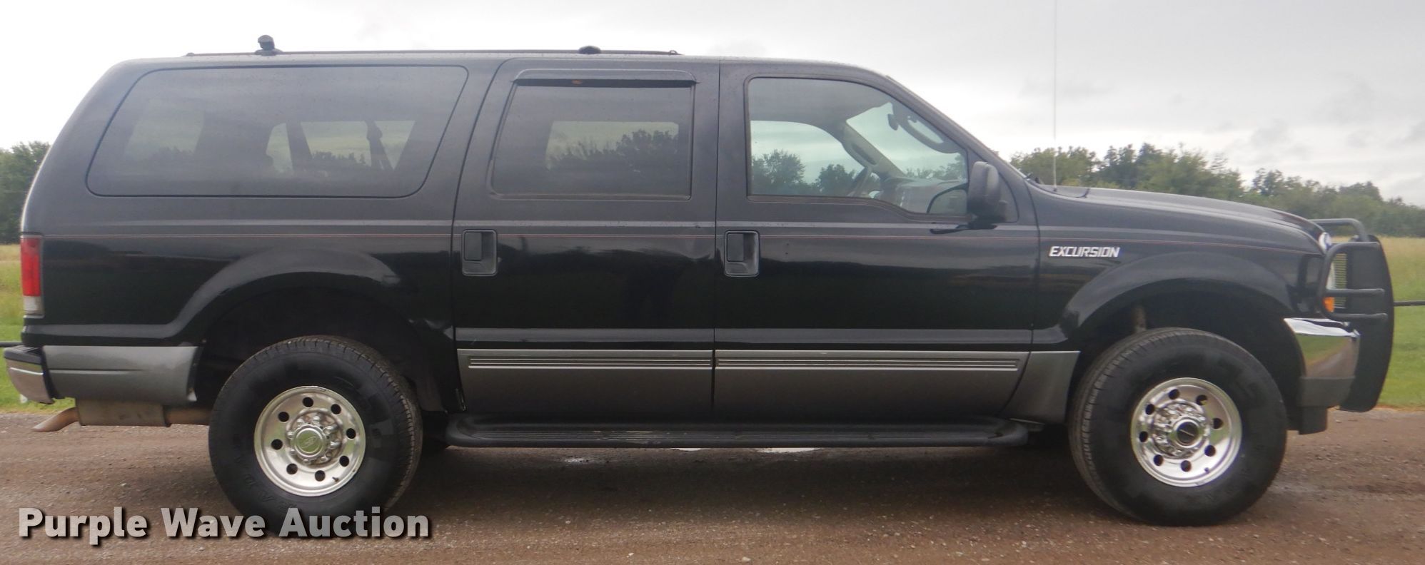 2004 Ford Excursion SUV in Collinsville, OK | Item FT9497 sold | Purple ...