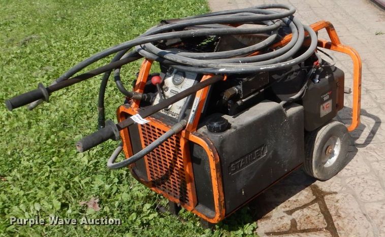 Stanley HP-1 hydraulic power pack in Albert Lea, MN | Item FU9525 sold ...