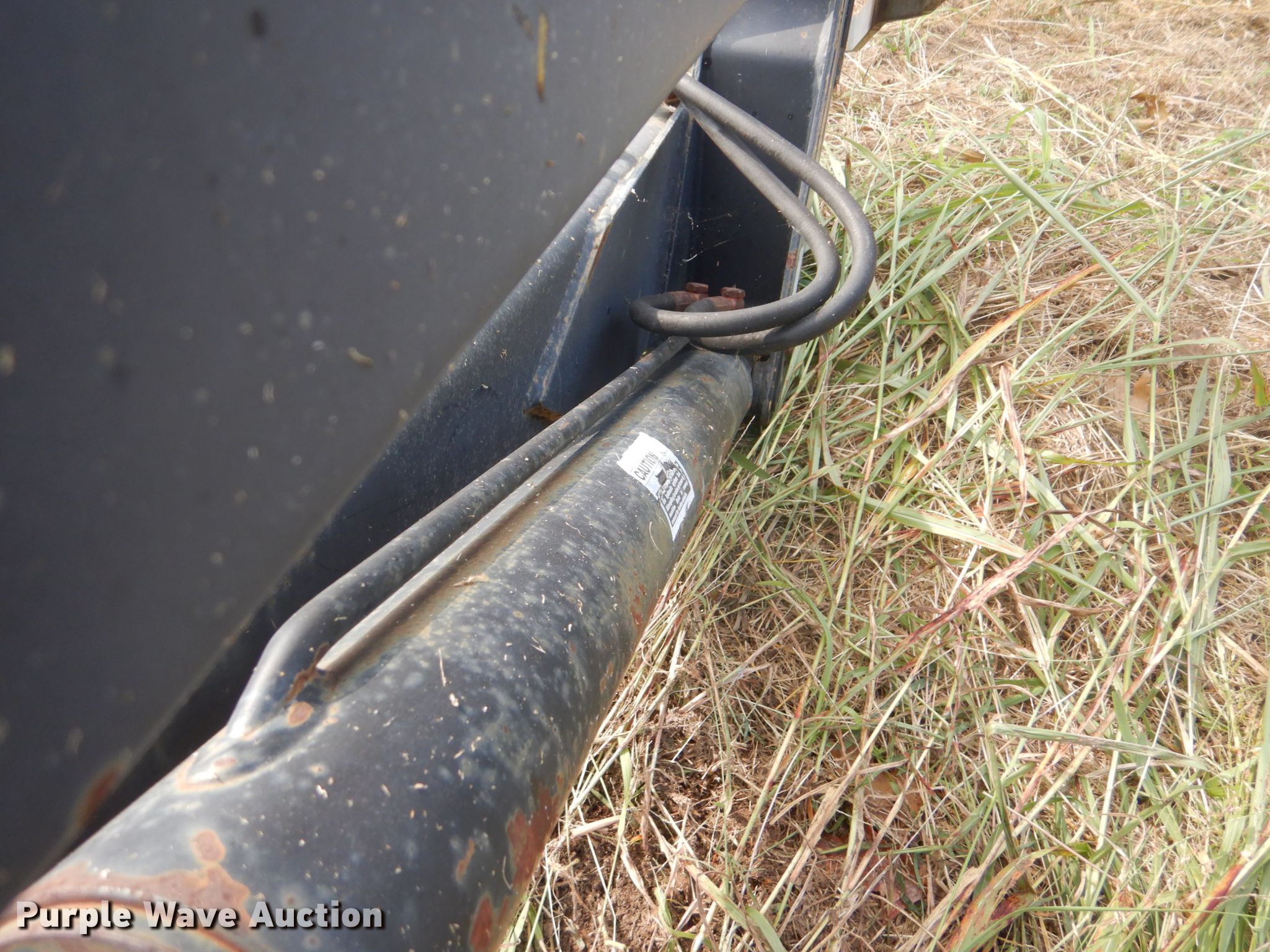 Memo ML500 R4 loader in Stilwell, OK | Item GC9554 sold | Purple Wave