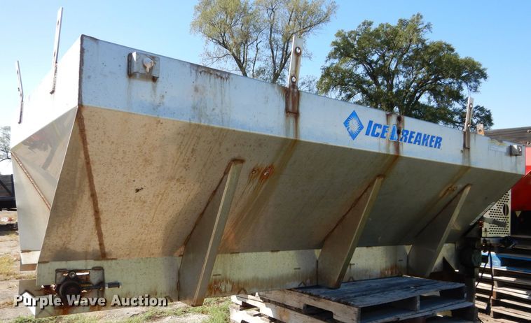Ice Breaker stainless steel spreader in Topeka, KS | Item GJ9865 sold ...
