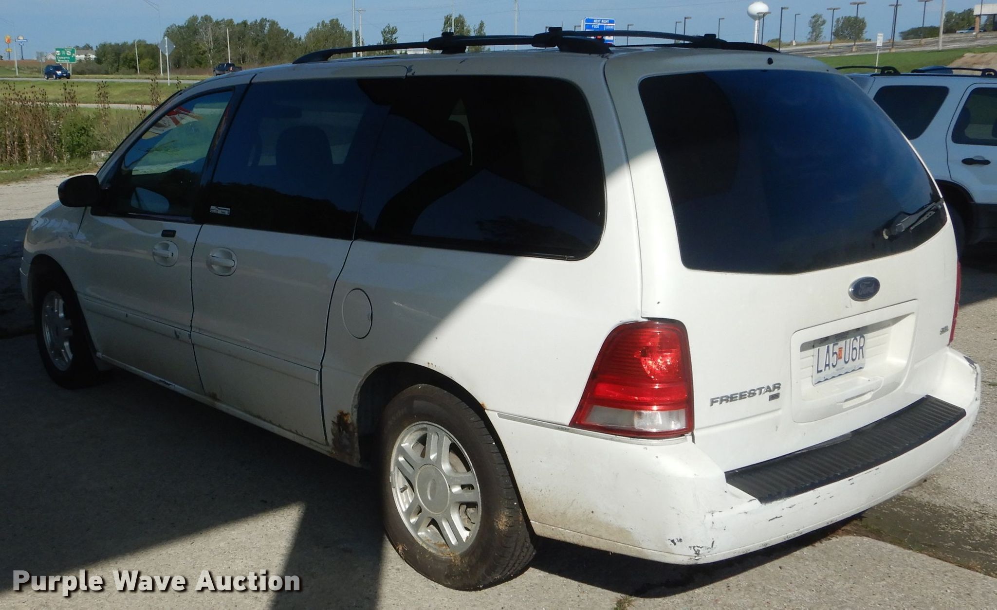 2005 Ford Freestar van in Cameron, MO | Item FI9665 sold | Purple Wave
