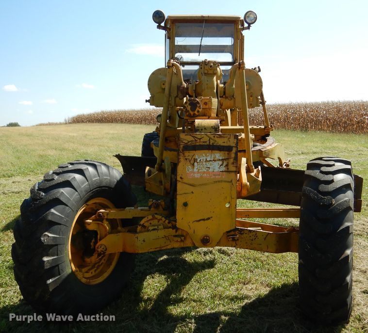1965 Wabco 440 ridged frame motor grader in Leeton, MO | Item EK9073 ...