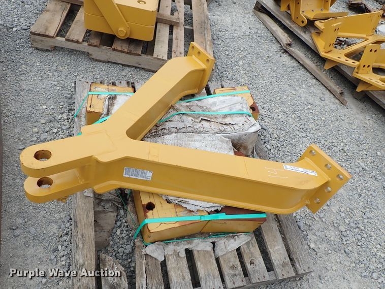 Caterpillar dozer draw bar and weights in Wichita, KS | Item GA9772 ...