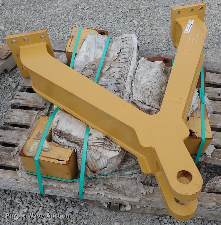Caterpillar dozer draw bar and weights in Wichita, KS | Item GA9772 ...