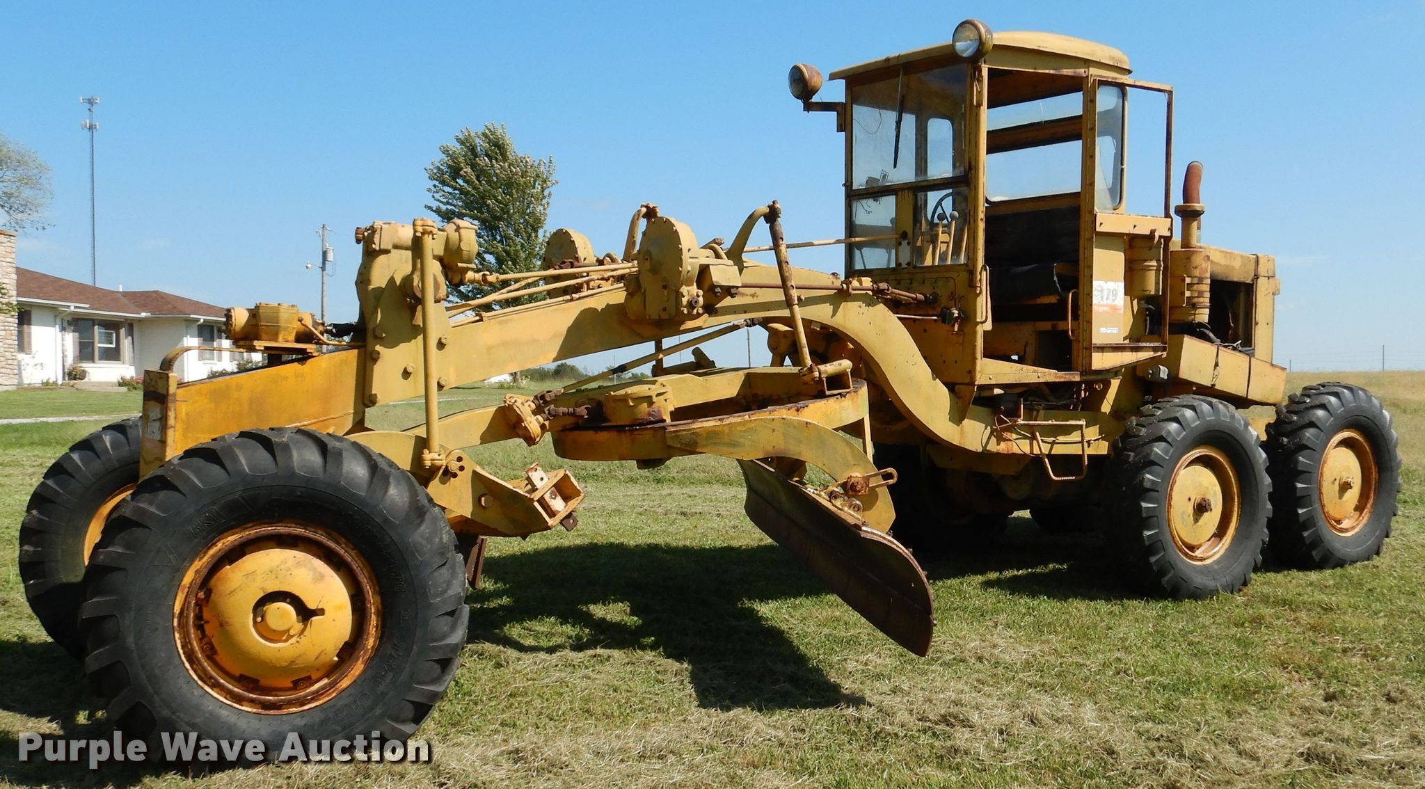 1965 Wabco 440 ridged frame motor grader in Leeton, MO | Item EK9073 ...