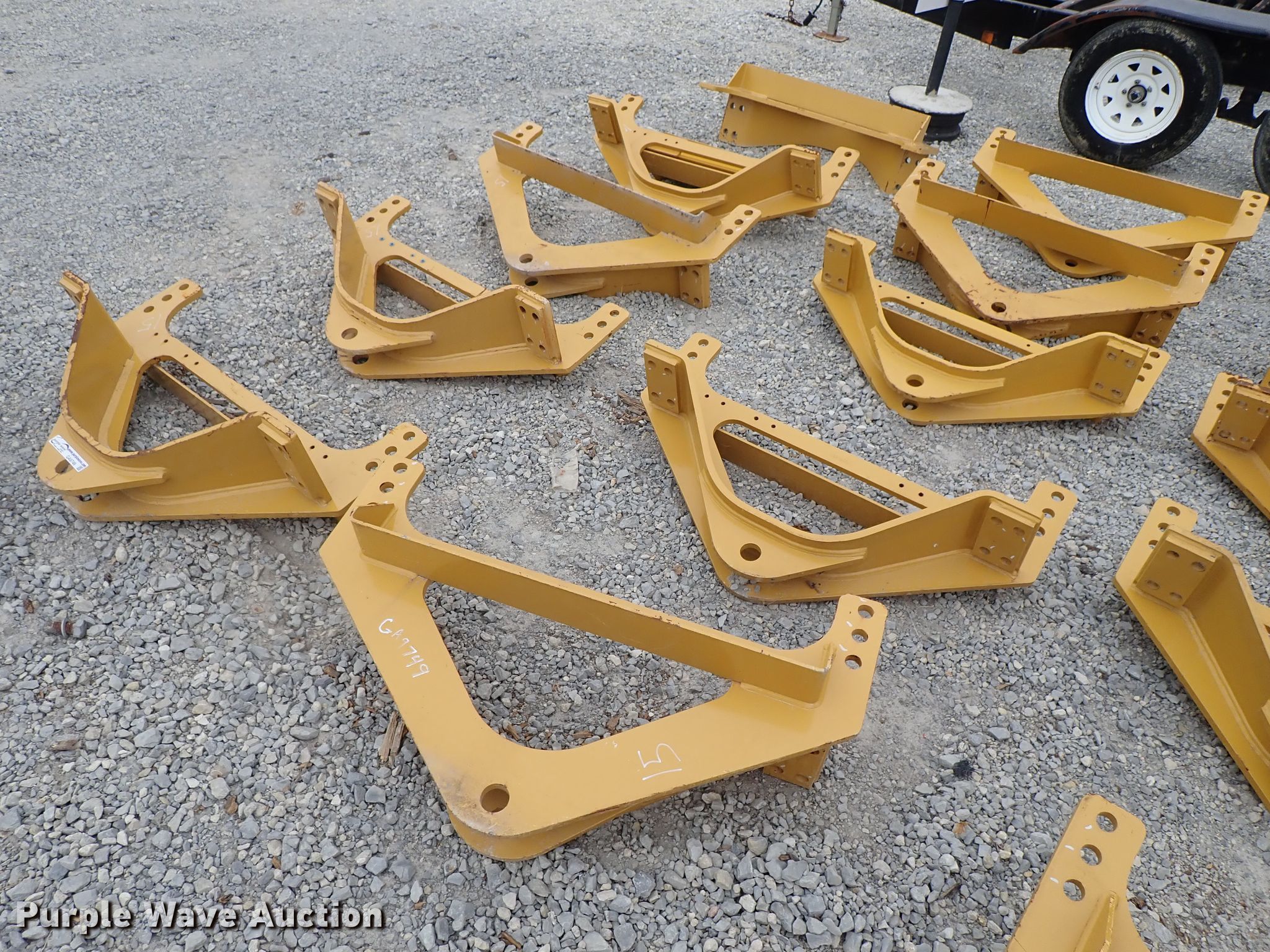 (10) Caterpillar M series motor grader draw bars in Wichita, KS | Item ...