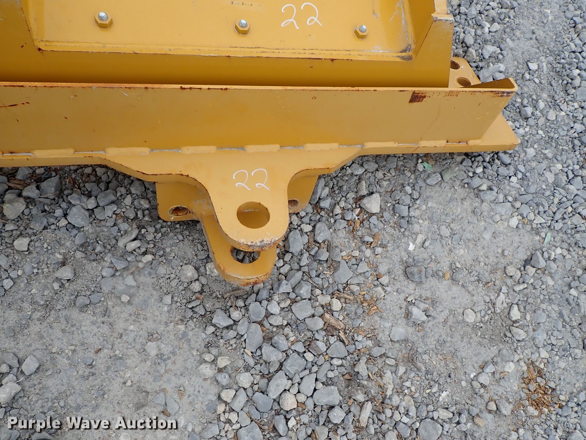 (7) Caterpillar M series motor grader draw bars in Wichita, KS | Item ...