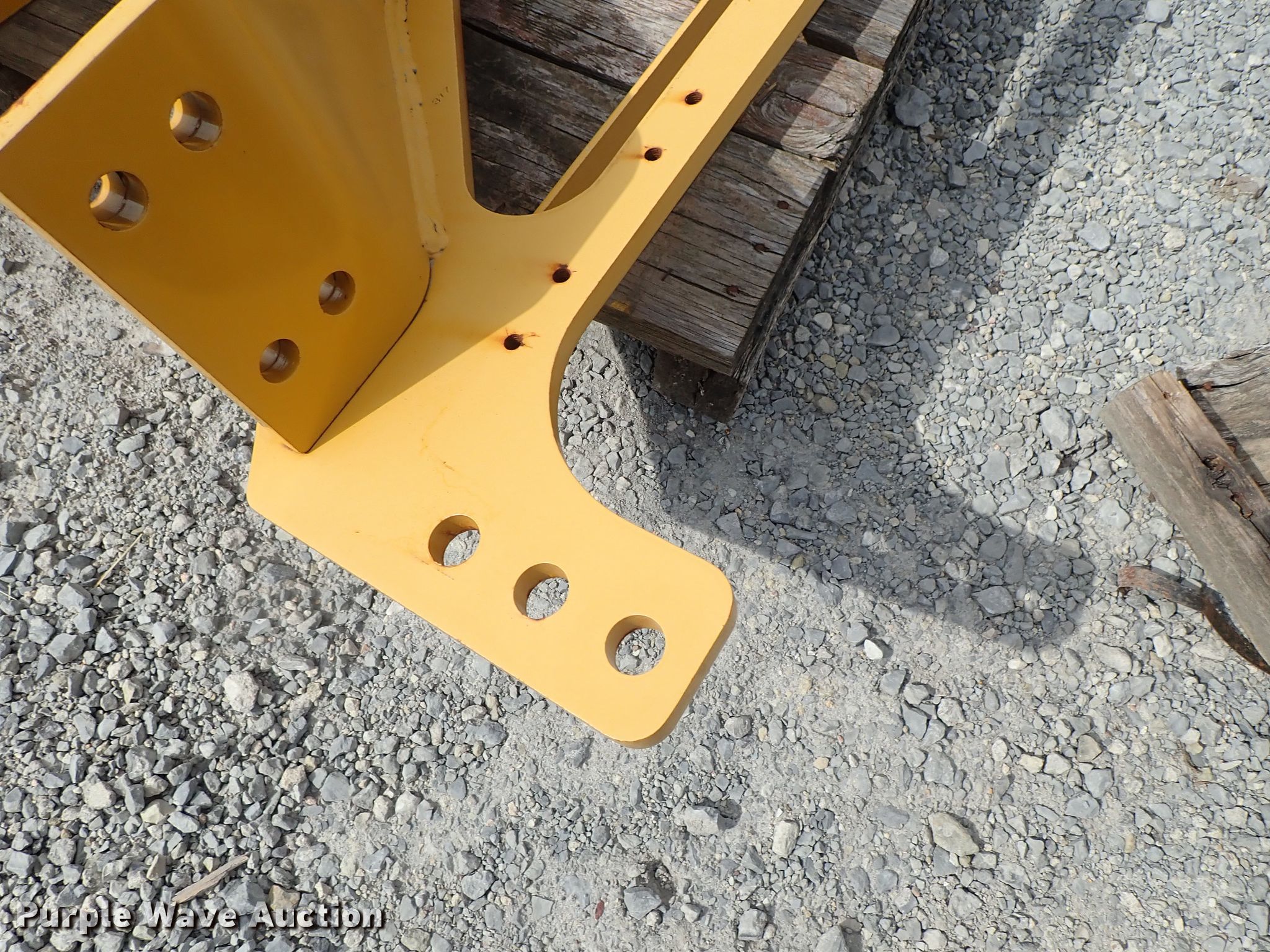 (4) Caterpillar M series motor grader draw bars in Wichita, KS | Item ...