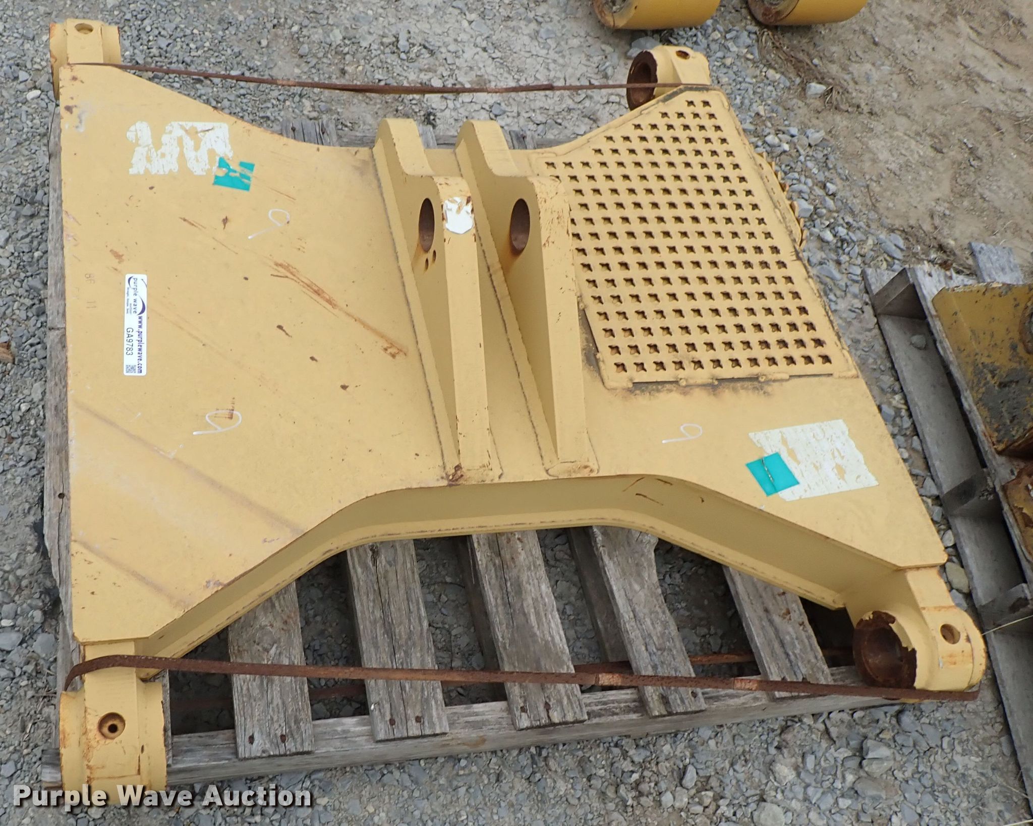 Caterpillar D6 dozer bottom ripper frame in Wichita, KS | Item GA9783 ...