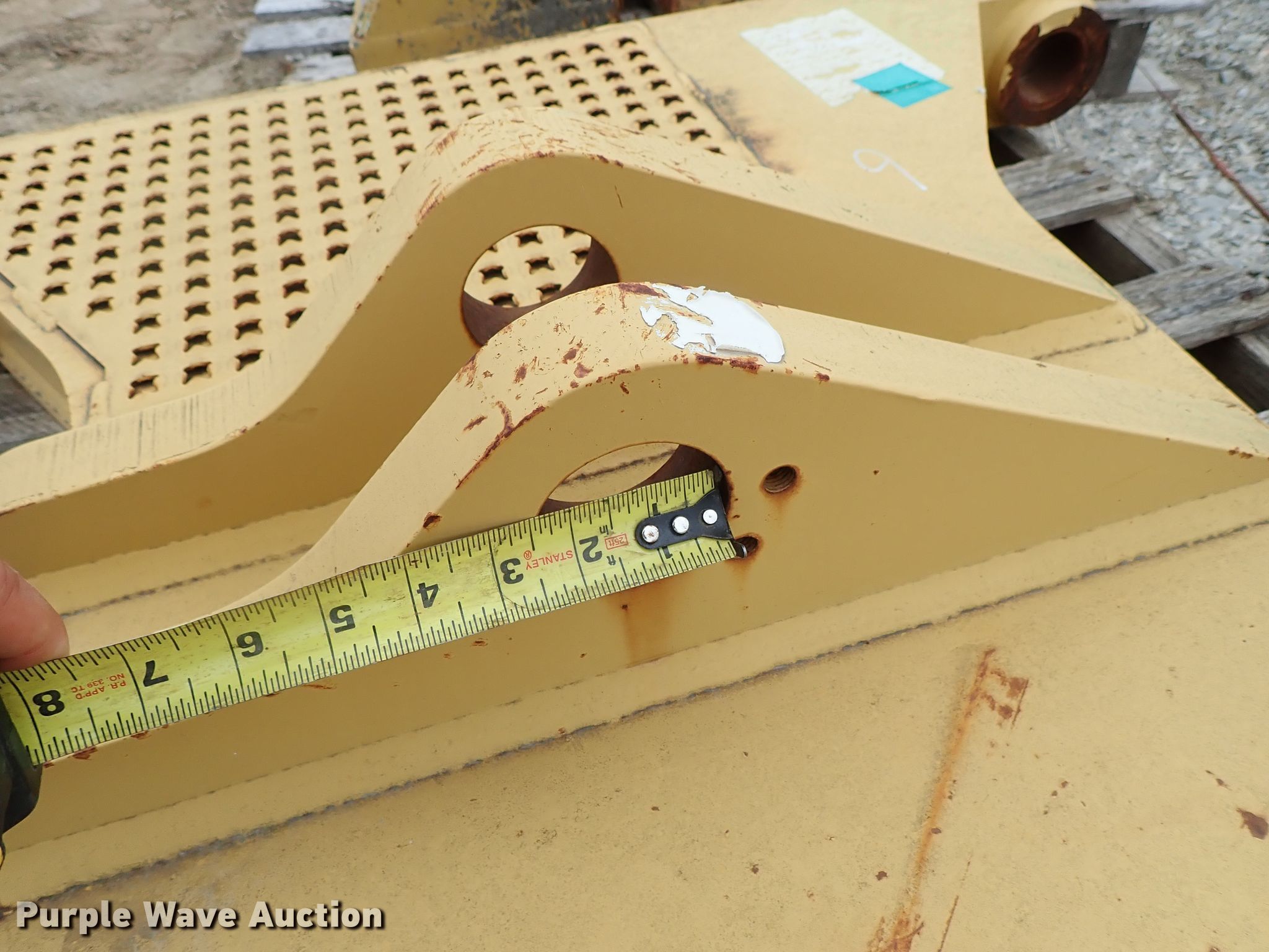 Caterpillar D6 dozer bottom ripper frame in Wichita, KS | Item GA9783 ...