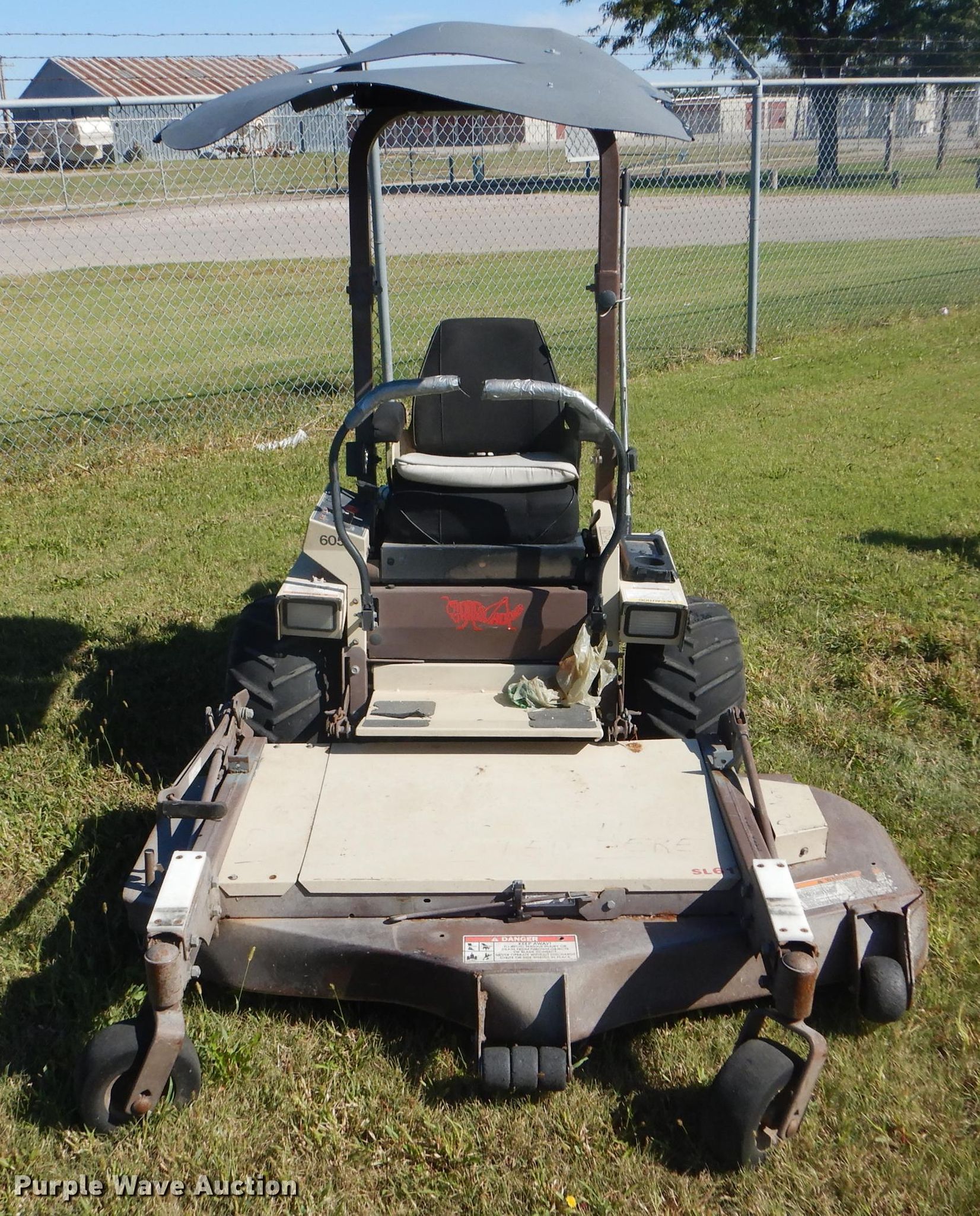 2002 Grasshopper 720K ZTR lawn mower in Hays, KS | Item FJ9792 sold ...