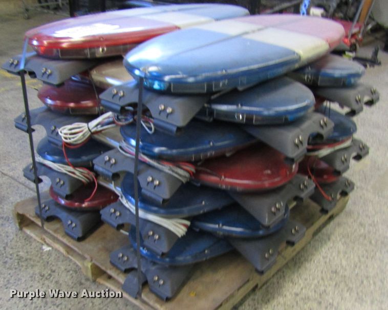 (14) Federal Signal ArJent S2 emergency lights in Lincoln, NE | Item ...