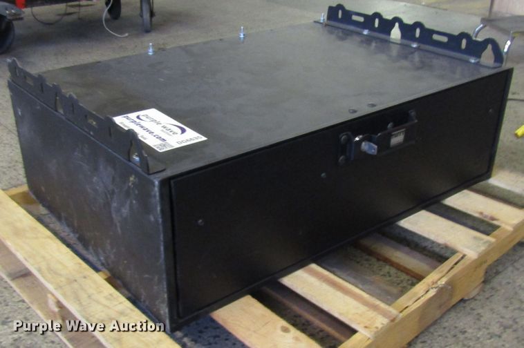 Tuffy vehicle lock box in Lincoln, NE | Item DG6635 sold | Purple Wave