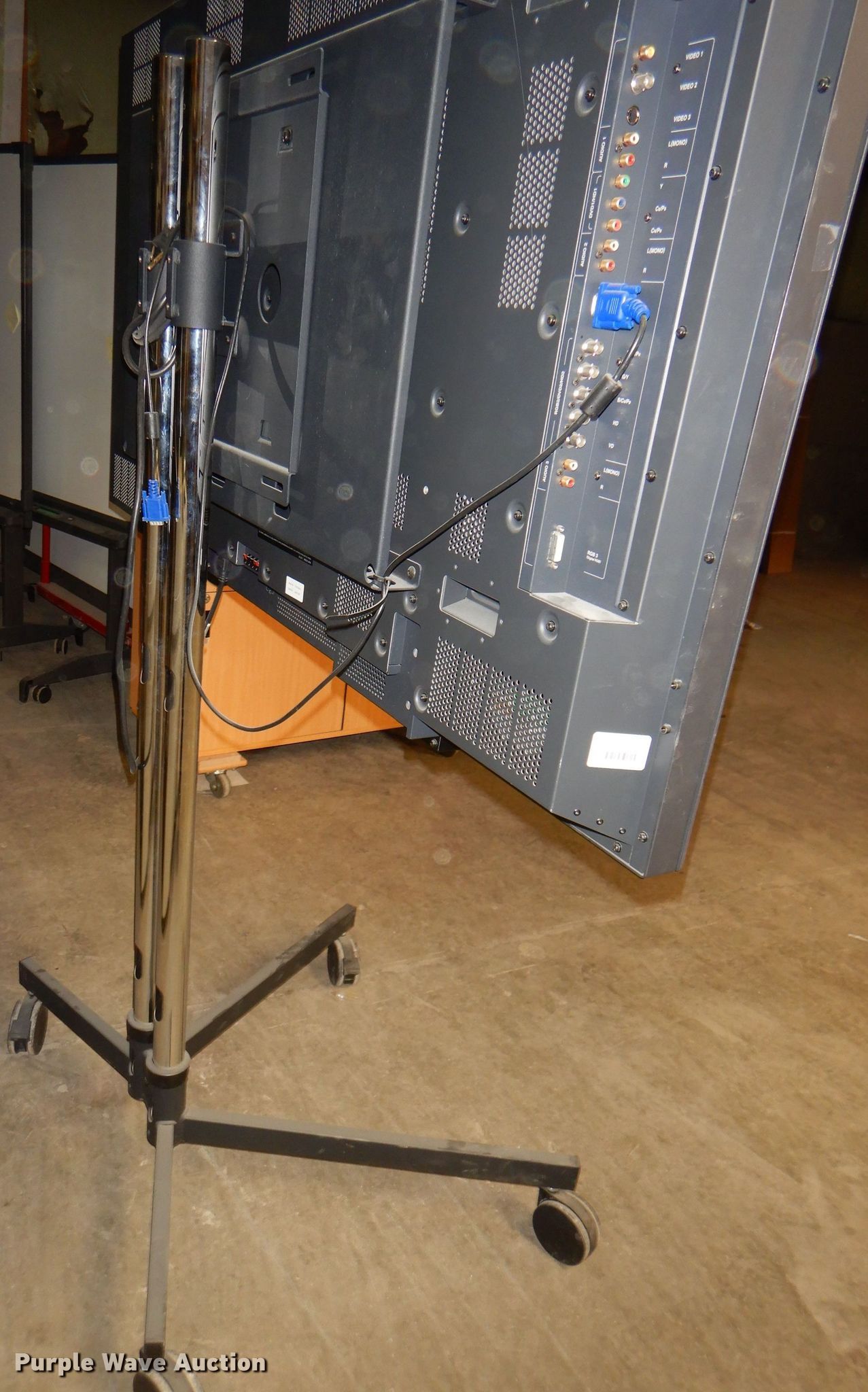 NEC Plasma Sync 61MP1 television in Manhattan, KS | Item DY9335 sold ...