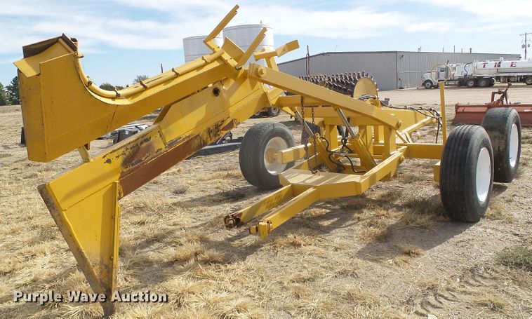 Tile plow in Syracuse, KS | Item DG0337 sold | Purple Wave
