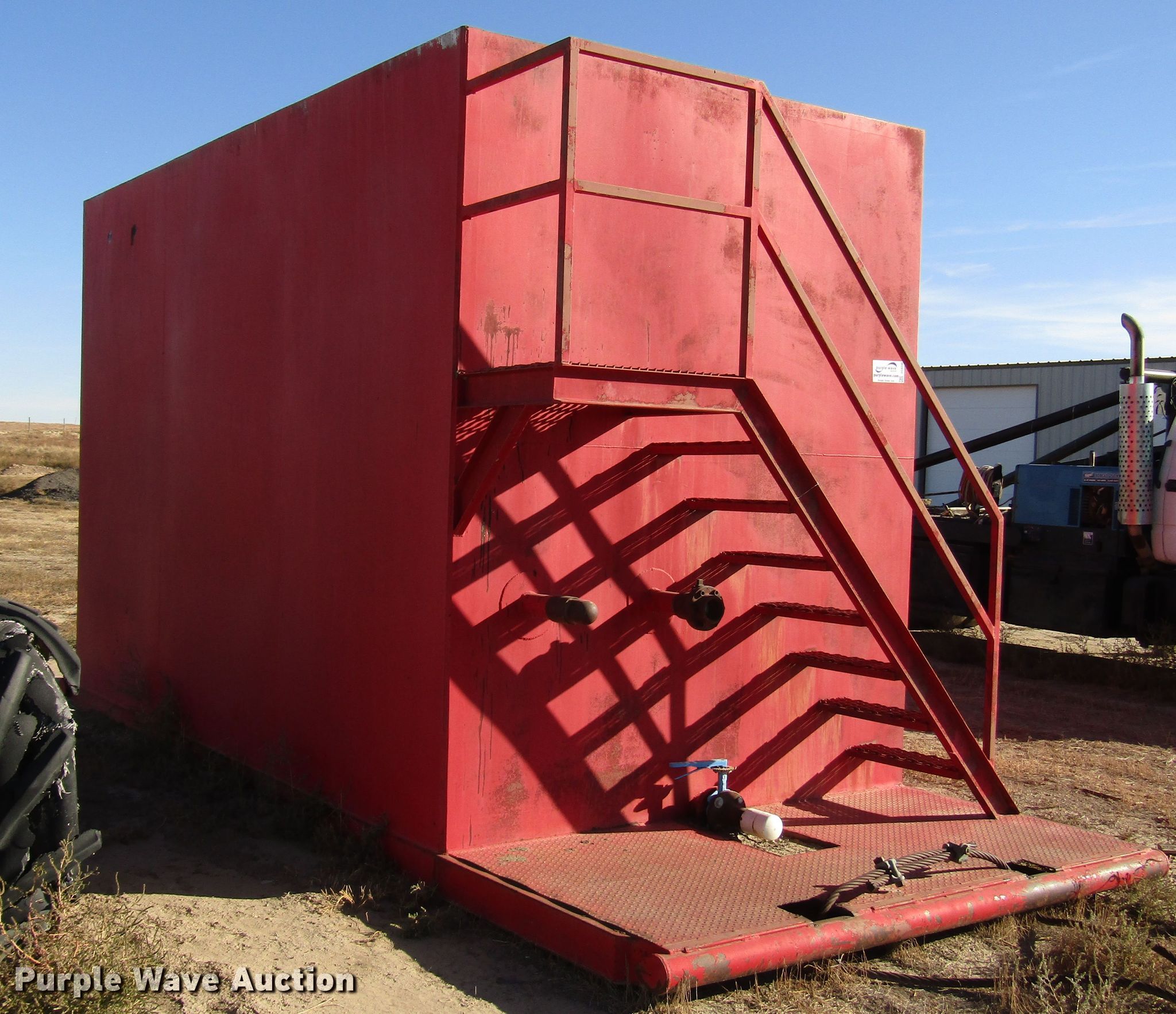 Swab tank in Syracuse, KS | Item DG0346 sold | Purple Wave