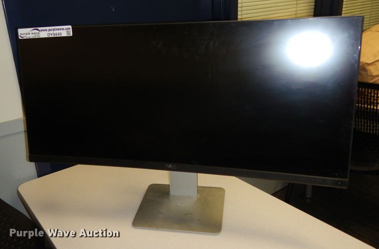 Dell 35" monitor in Prairie Village, KS | Item DY9449 sold | Purple Wave
