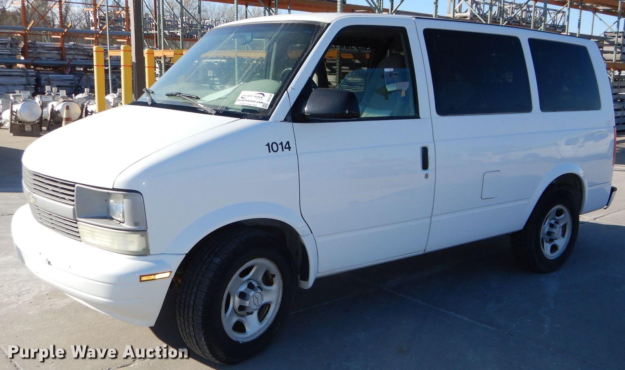 2005 Chevrolet Astro van in Topeka, KS | Item DE4102 sold | Purple Wave