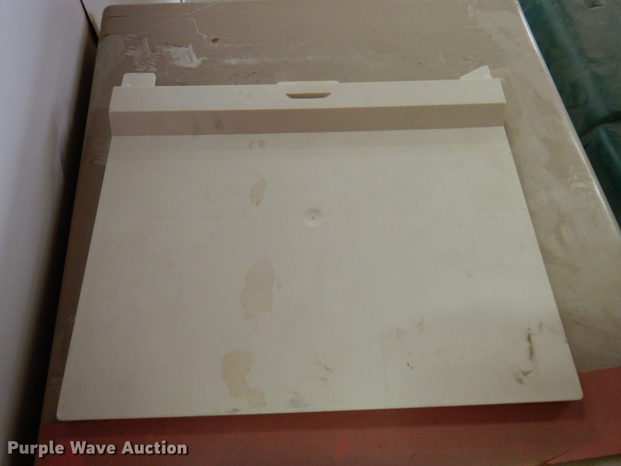 Safes in Manhattan, KS | Item DY9424 sold | Purple Wave