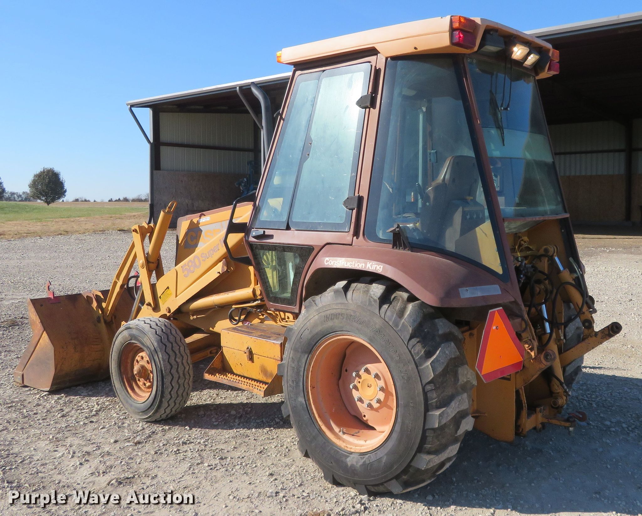 1991 Case 580 Super K landscape tractor in El Dorado, KS | Item H1183 sold | Purple Wave