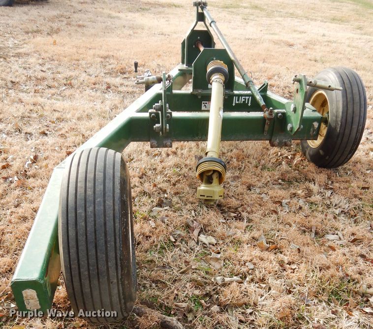 KMC 4755 disc mower caddy in Eureka, KS | Item GF9775 sold | Purple Wave