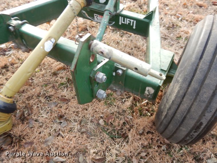 KMC 4755 disc mower caddy in Eureka, KS | Item GF9775 sold | Purple Wave