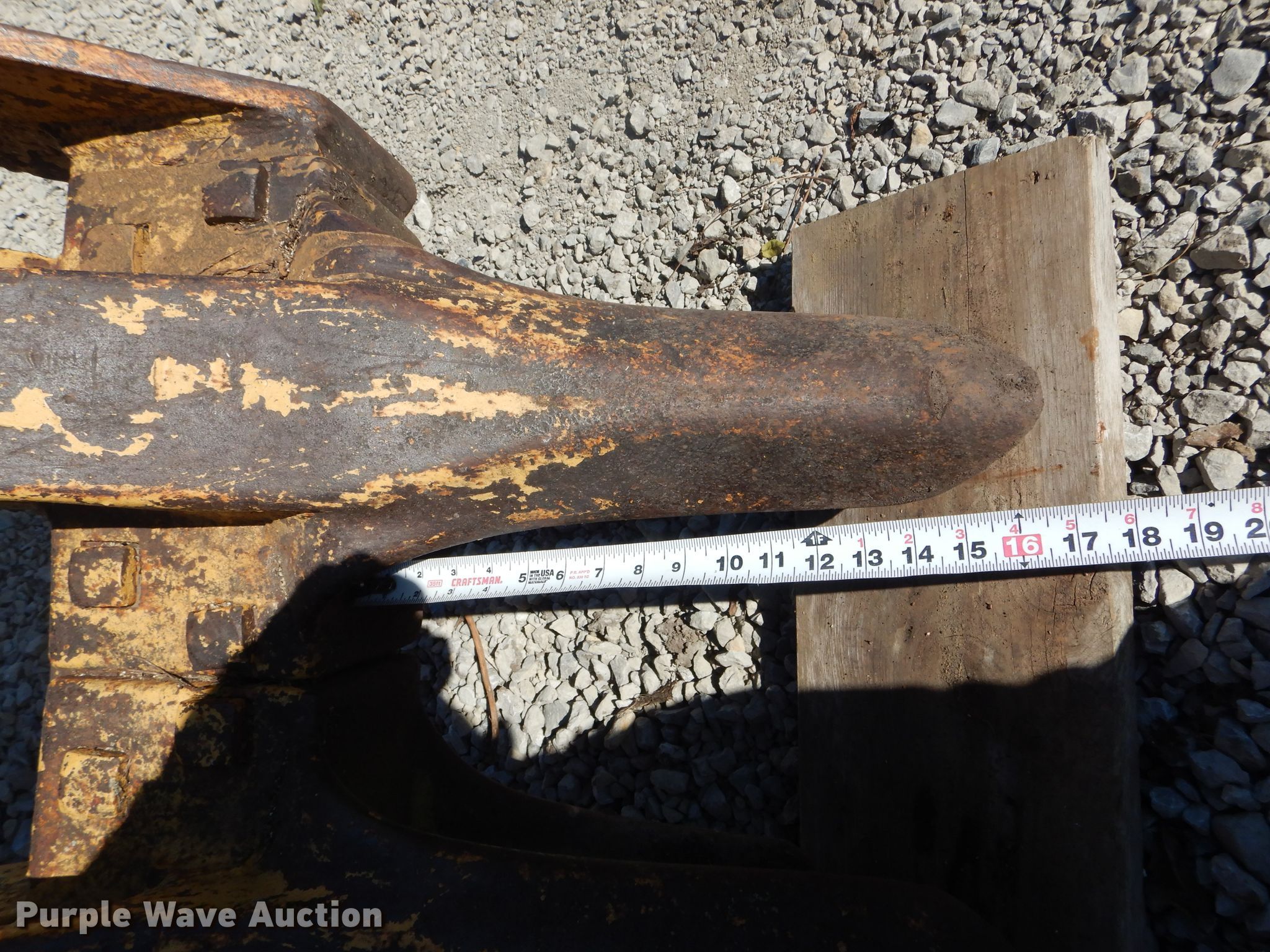 Fleco root rake in Union Star, MO | Item DH6844 sold | Purple Wave