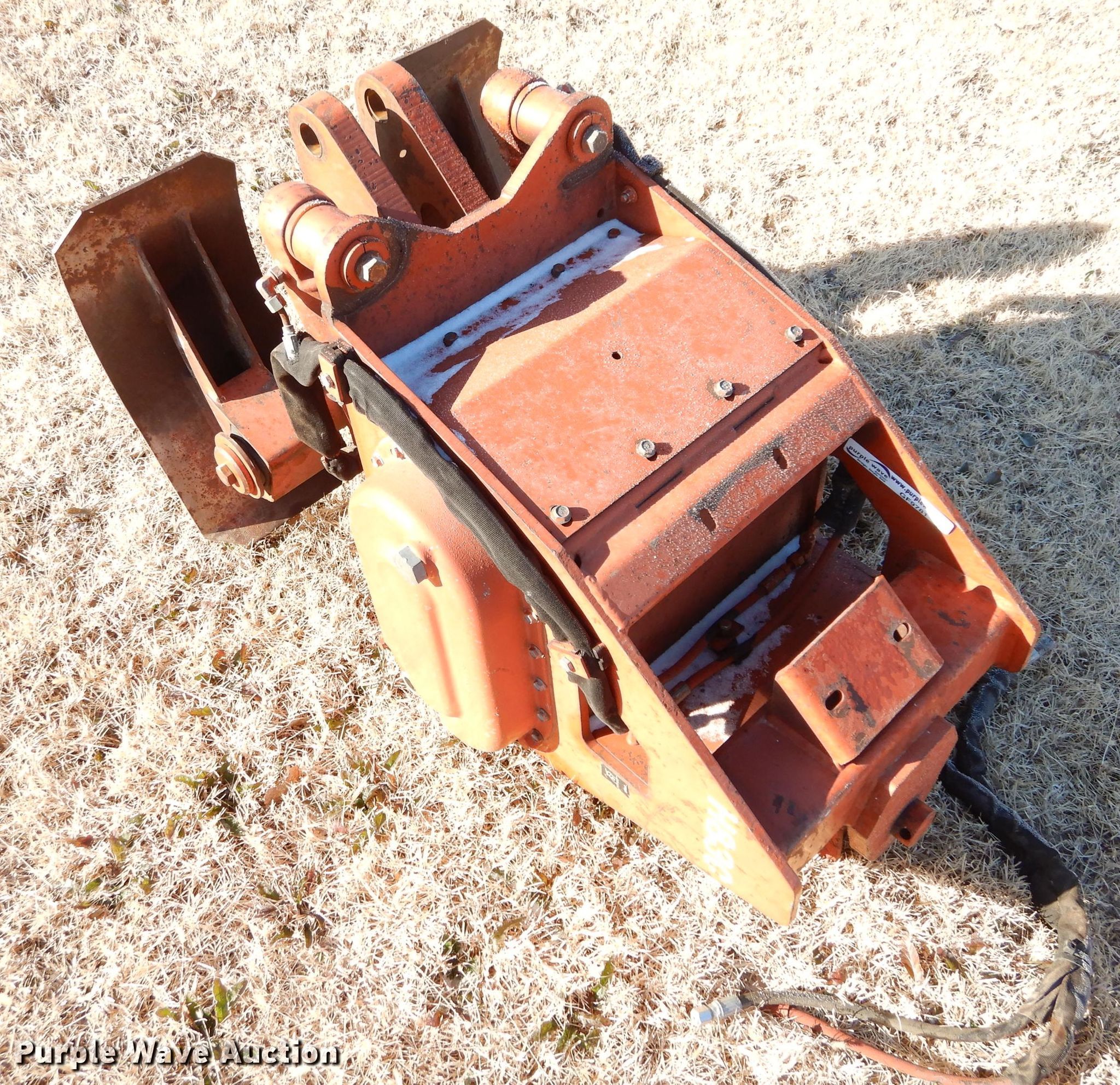 Ditch Witch H830 vibratory compactor in Augusta, KS | Item GF9781 sold ...