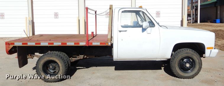 1981 Chevrolet K30 flatbed pickup truck in Morrison, OK | Item GF9934 ...