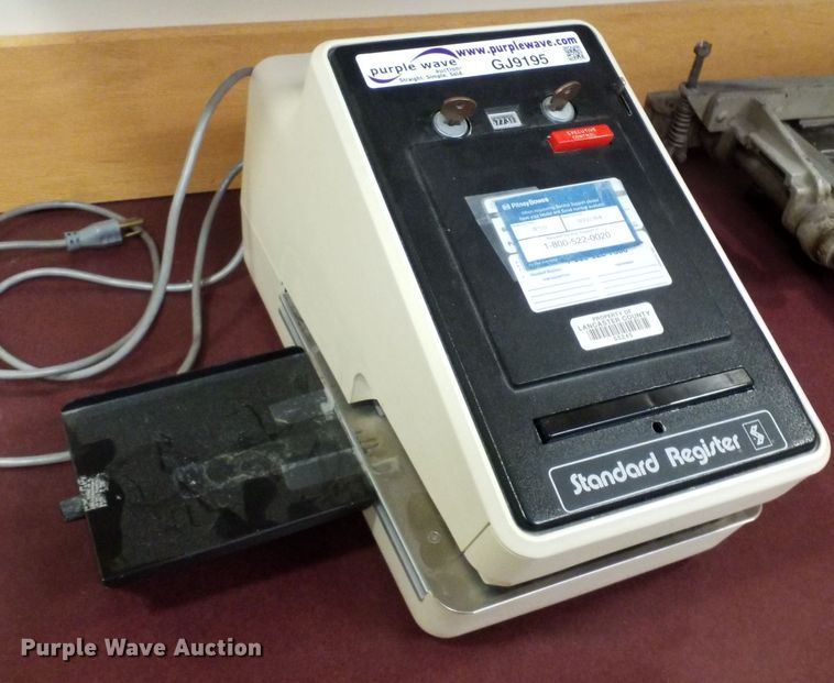 Standard register signature machine in Lincoln, NE | Item GJ9195 sold ...