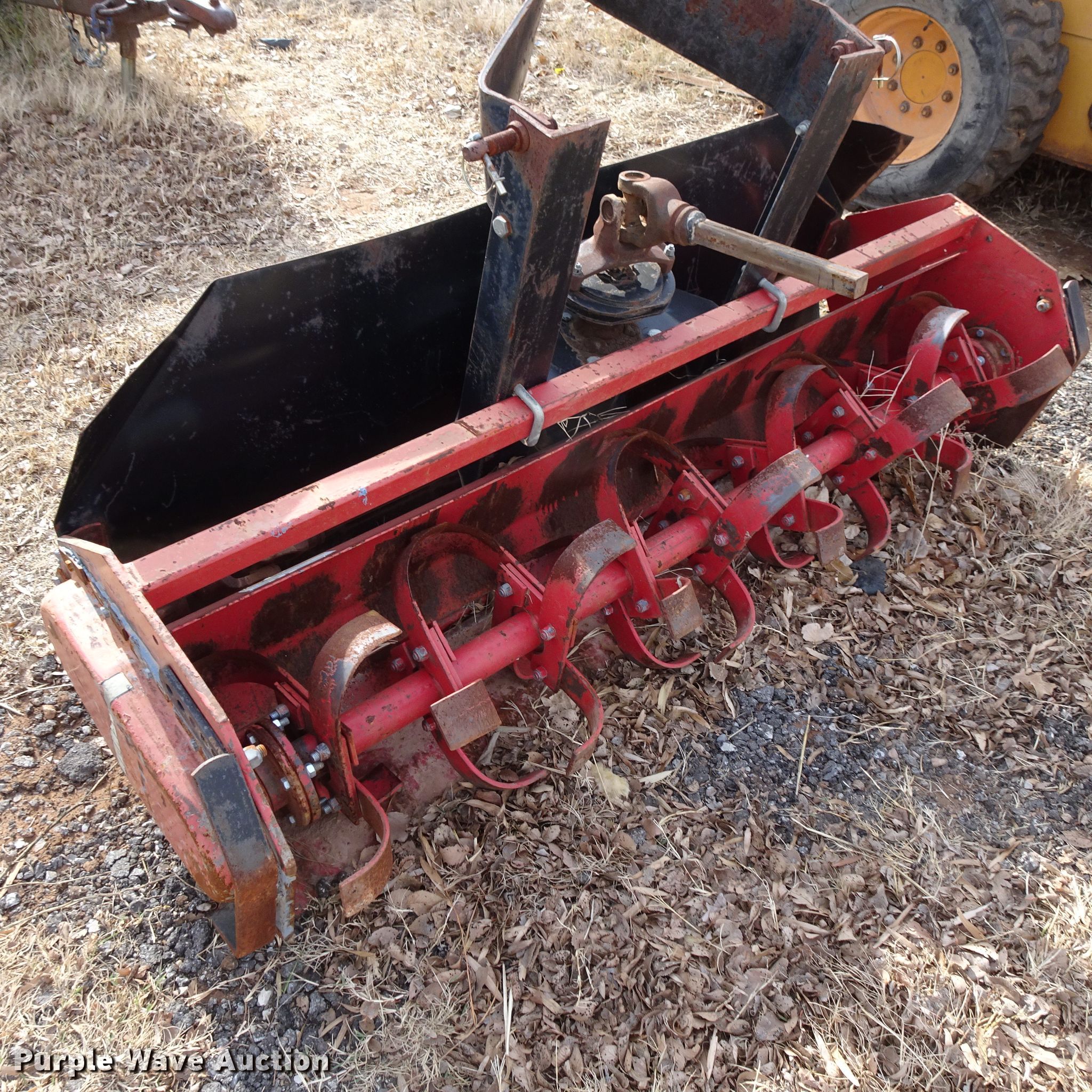 Howse RT72 tiller in Levelland, TX | Item GI9773 sold | Purple Wave