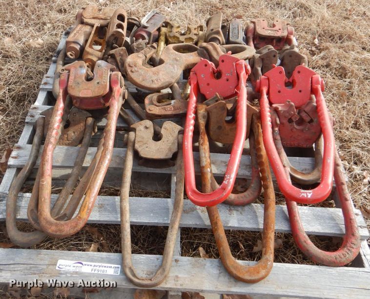 Rod elevators in Cleveland, OK | Item FF9181 sold | Purple Wave