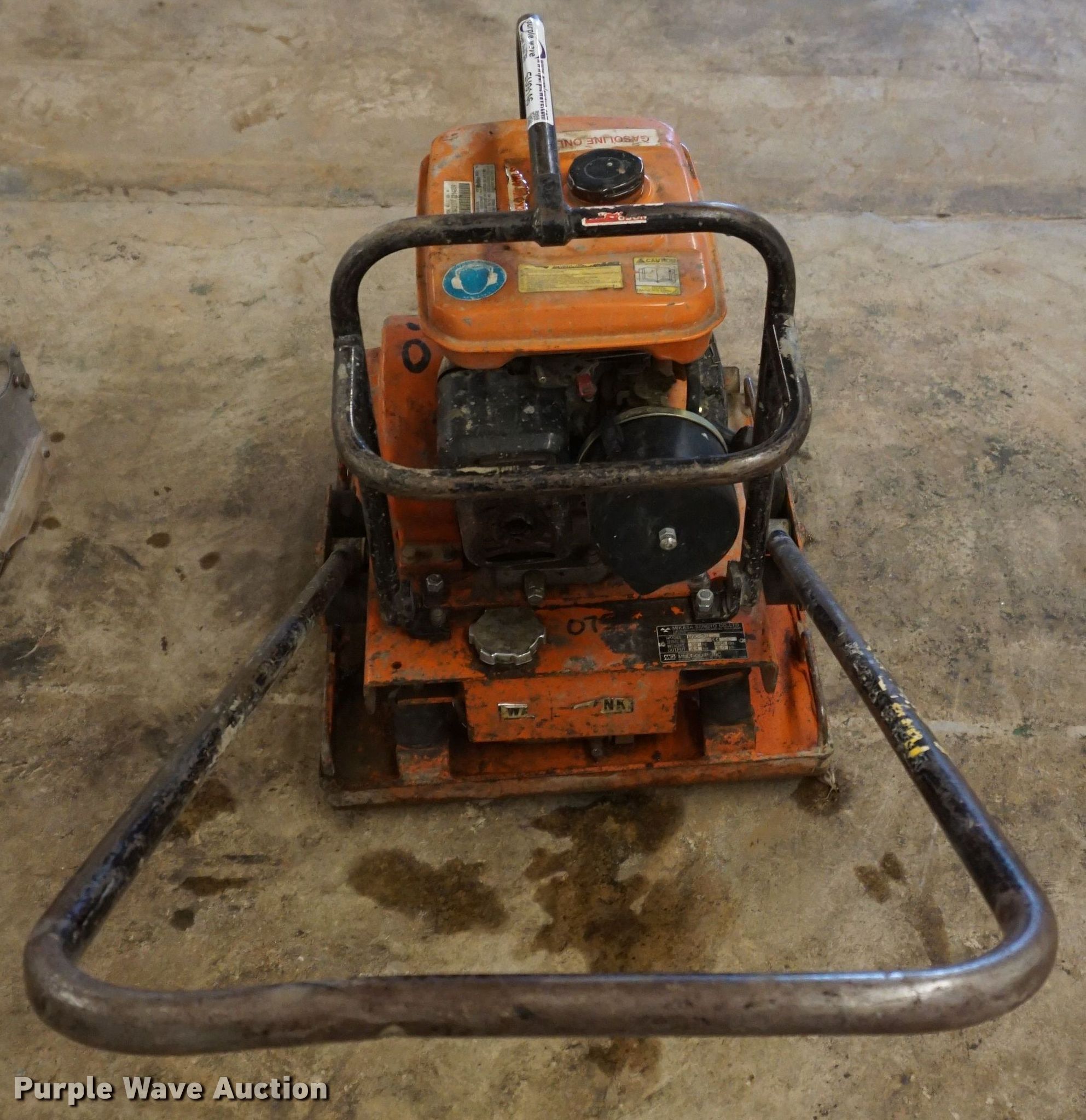 Multiquip MVC-90L plate compactor in Olathe, KS | Item EU9146 sold ...