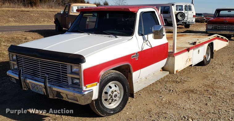 1981 Chevrolet Silverado C10 car hauler truck in Cole Camp, MO | Item ...