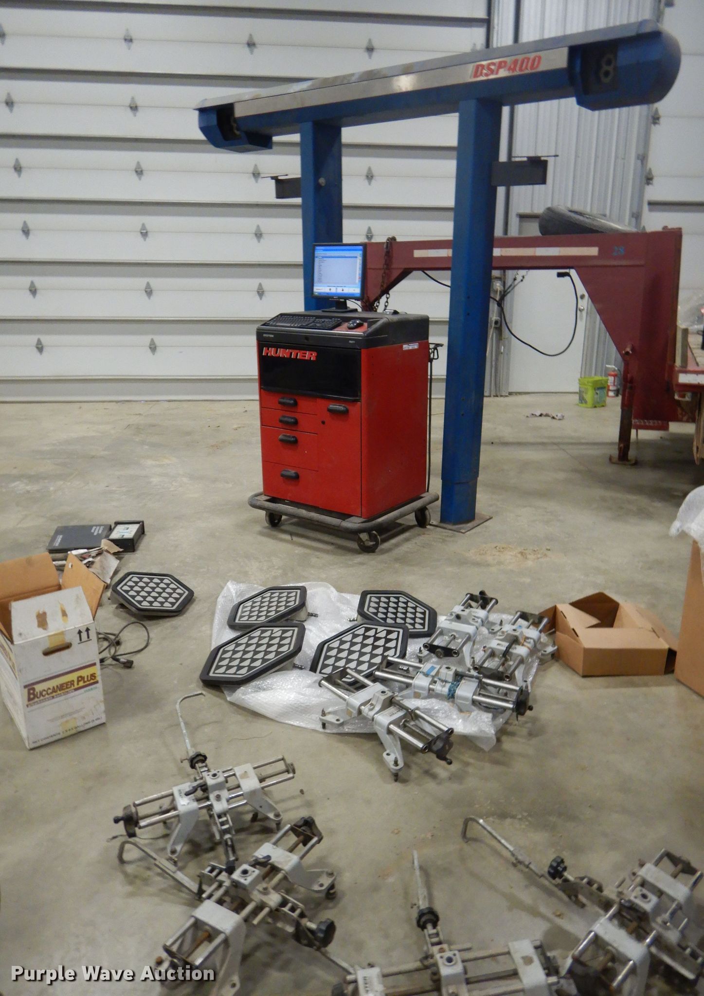 Hunter DSP400 alignment machine in Mclouth, KS | Item DI9165 sold ...