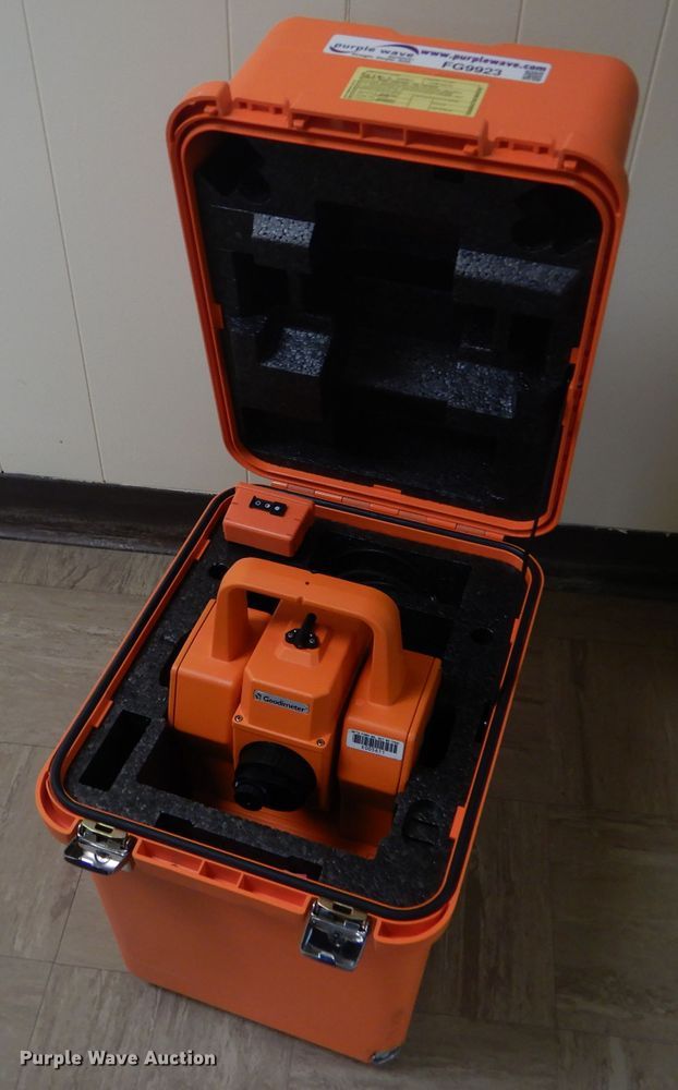 GDM 608S Geodimeter system in Russell, KS | Item FG9923 sold | Purple Wave