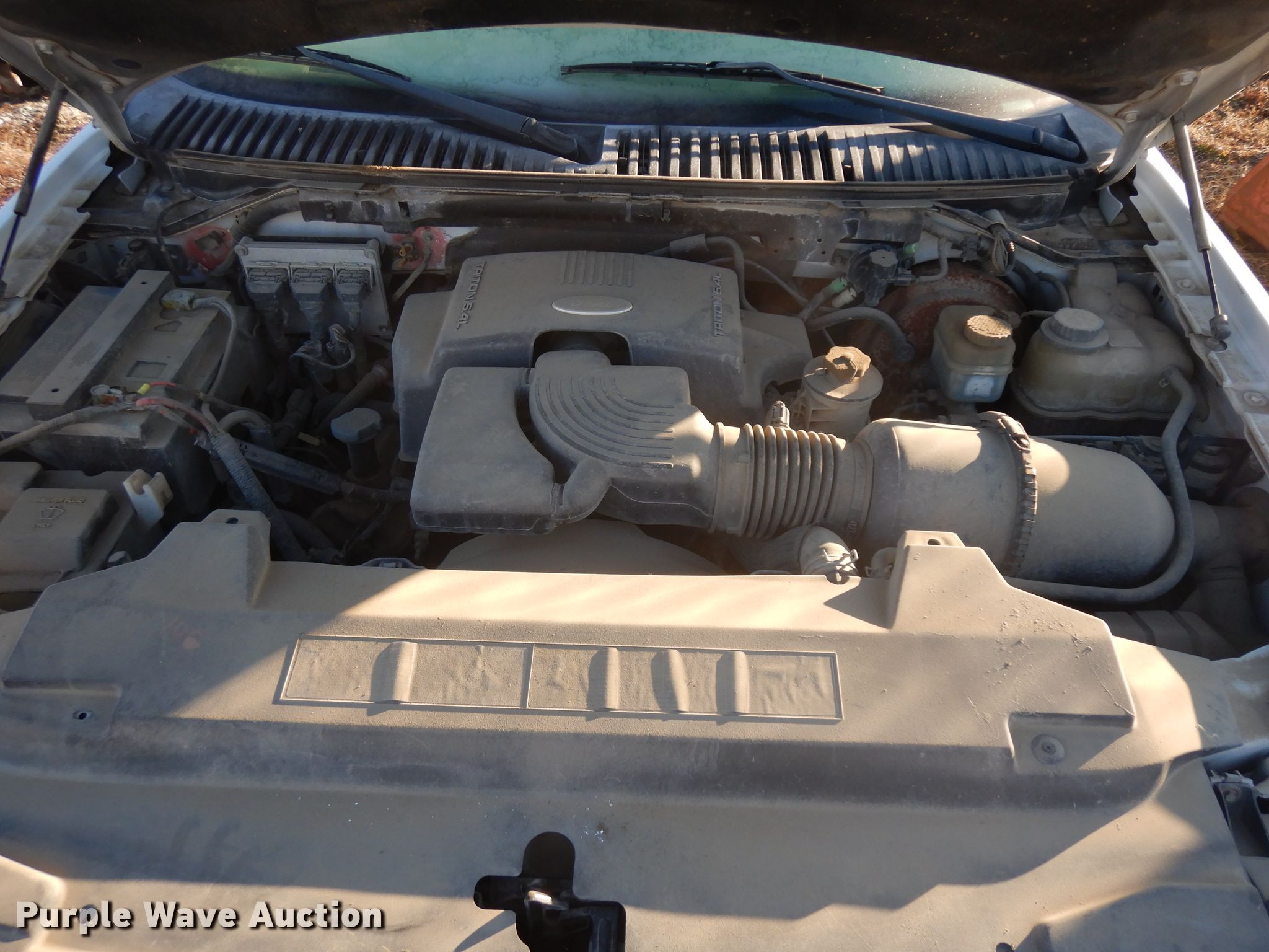 2003 Ford Expedition SUV in Lincoln, NE | Item ER9798 sold | Purple Wave