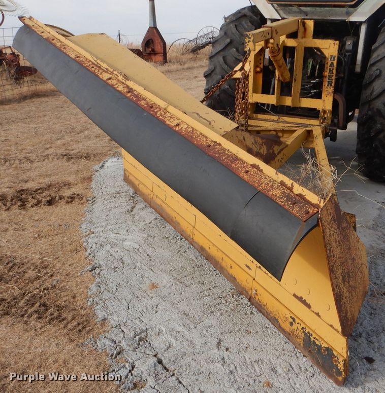 Baker 375.B snow plow in Lincoln, KS | Item DE1329 sold | Purple Wave
