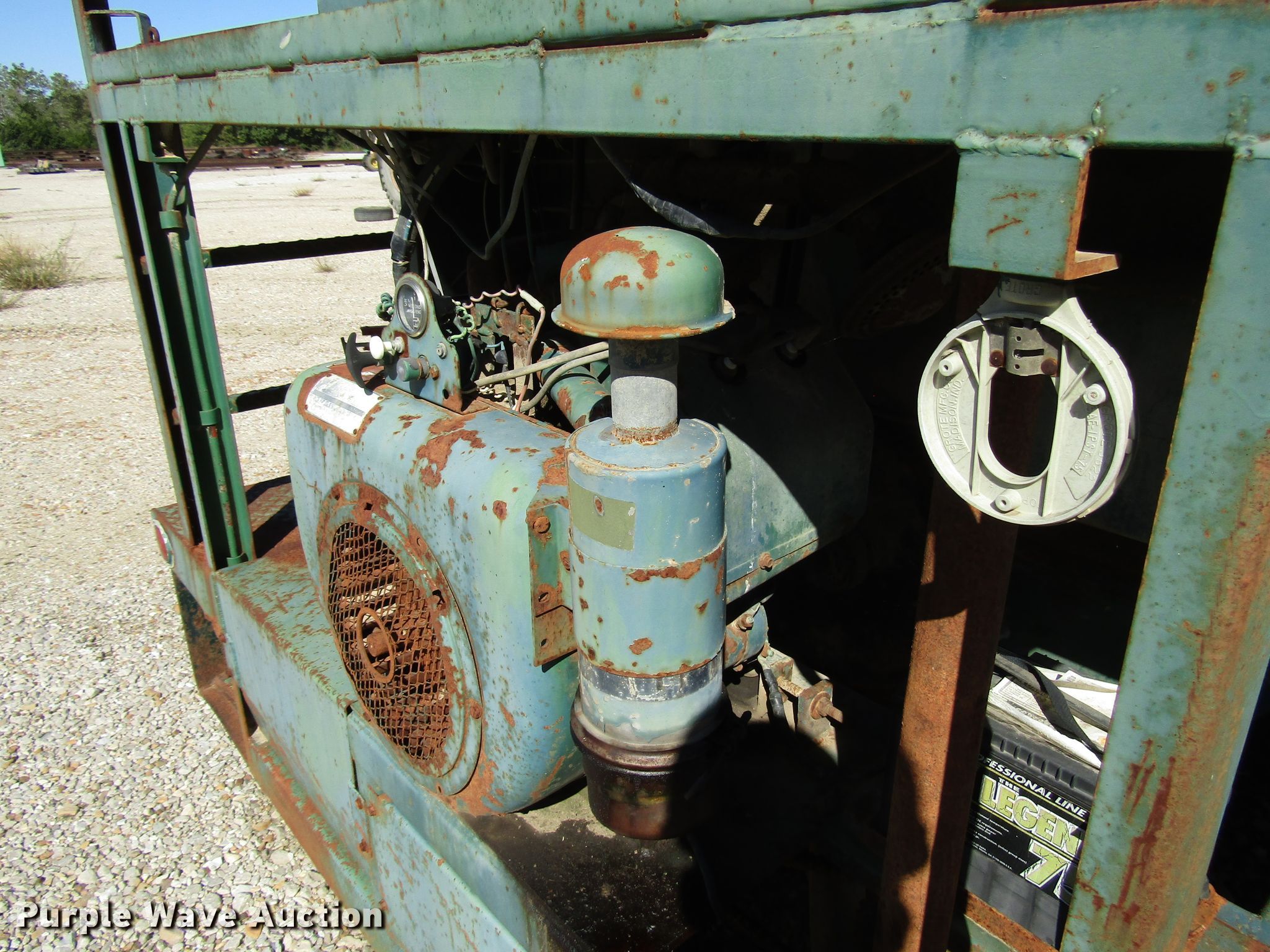Bowie 800 Victor hydro mulcher in Clifton Hill, MO | Item DG8245 sold ...