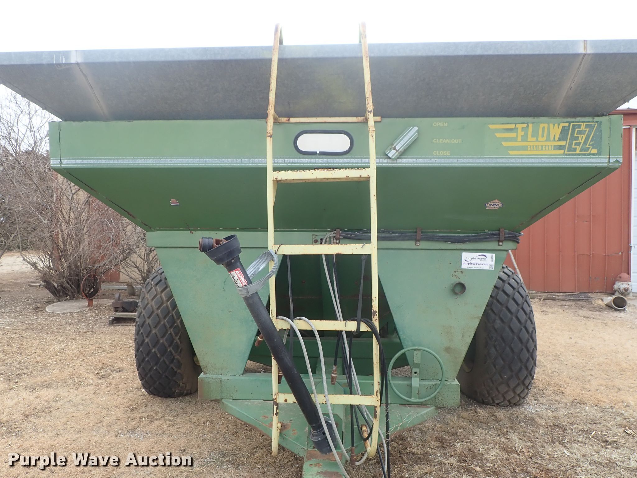 E-z Flow 475 grain cart in Inman, KS | Item DC3366 sold | Purple Wave