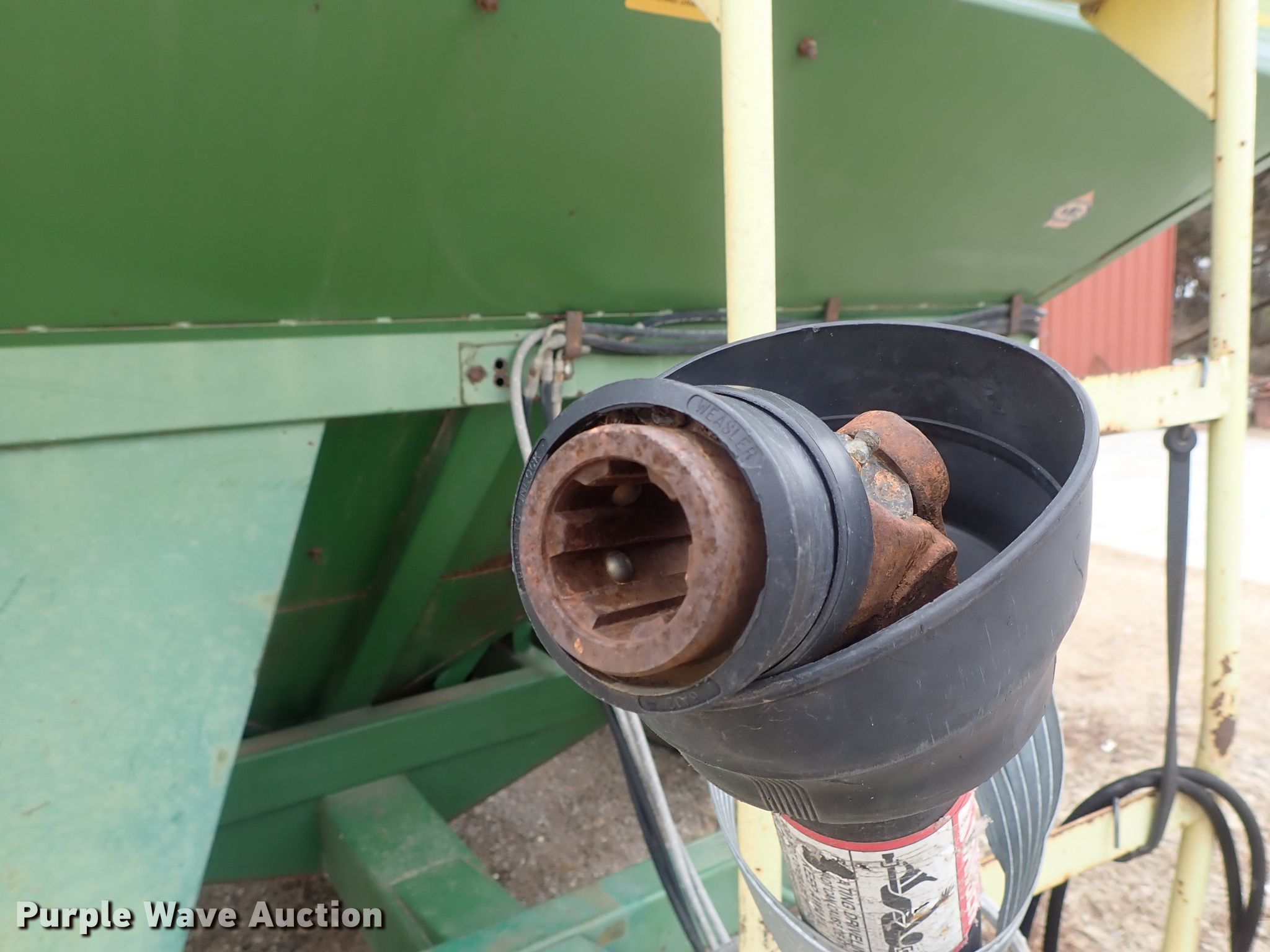 E-z Flow 475 grain cart in Inman, KS | Item DC3366 sold | Purple Wave