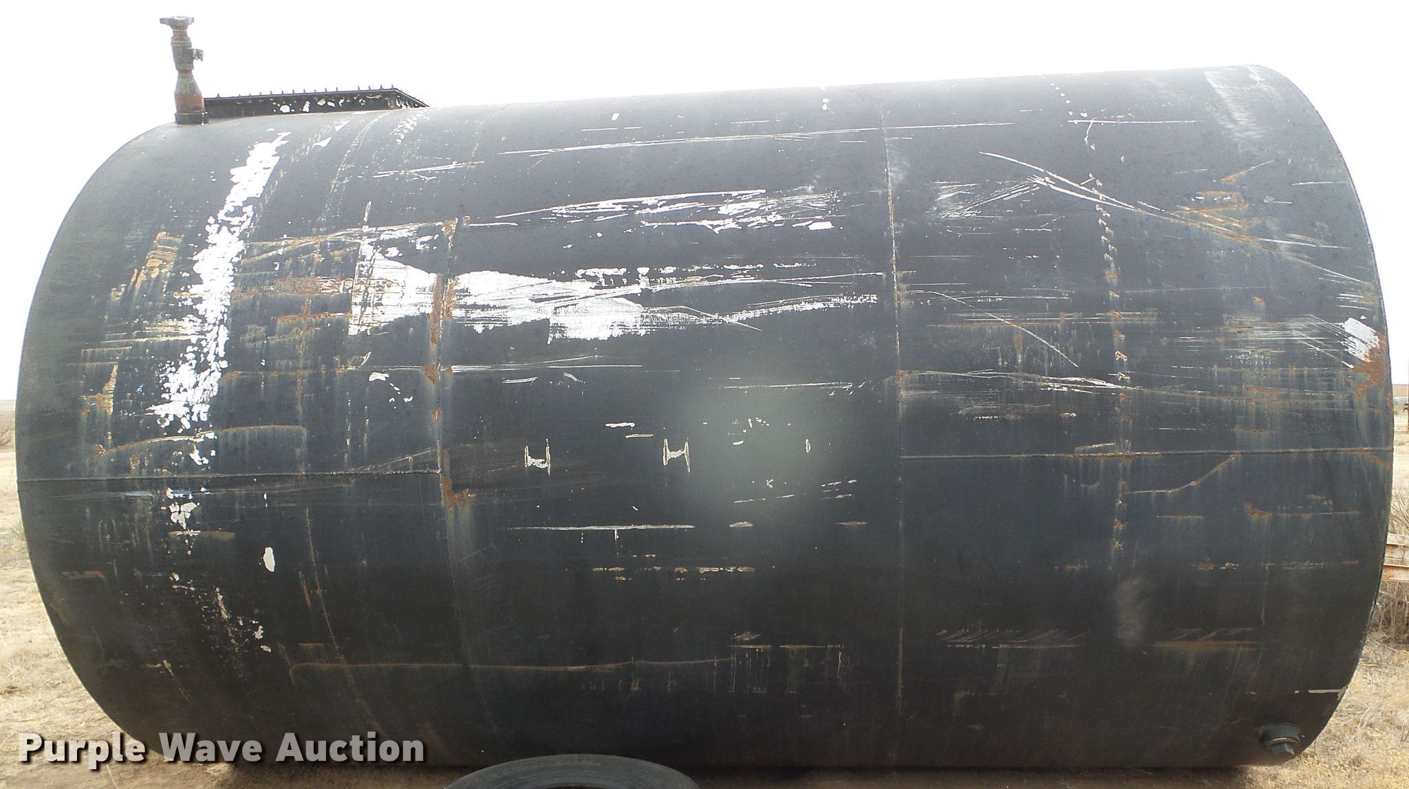 (2) steel tanks in Laverne, OK | Item DH4766 sold | Purple Wave