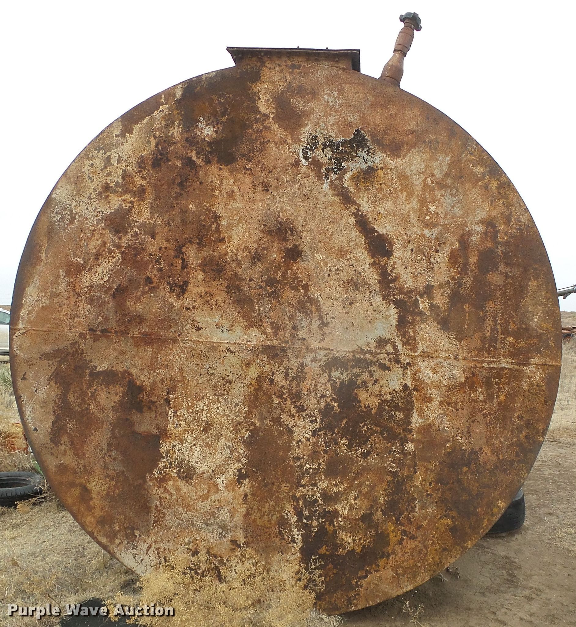 (2) steel tanks in Laverne, OK | Item DH4766 sold | Purple Wave